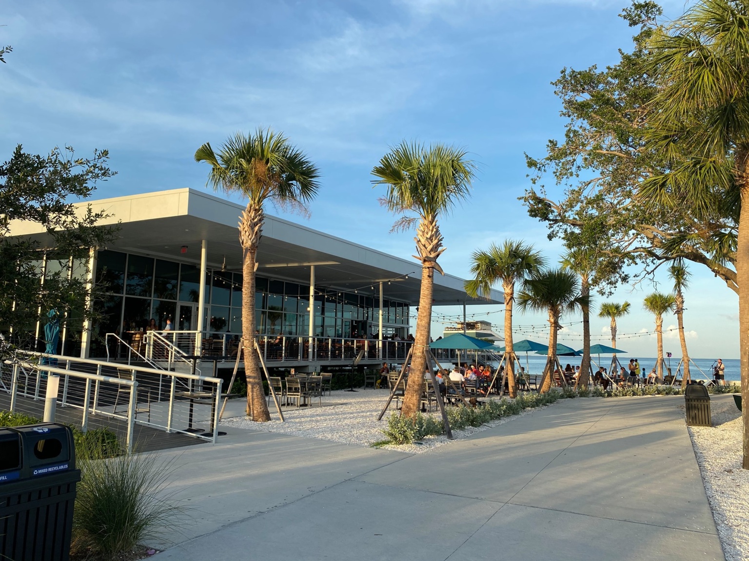 St. Petersburg, FL-Doc Ford’s Rum Bar and Grille – Salty Boating